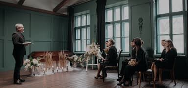 What you need to know about a Funeral Wake | Memories.net